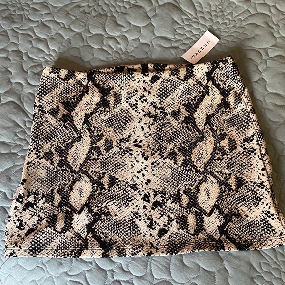 PacSun | Skirts | Pacsun Snake Print Mini Kendel Kylie Skirt Black And ...